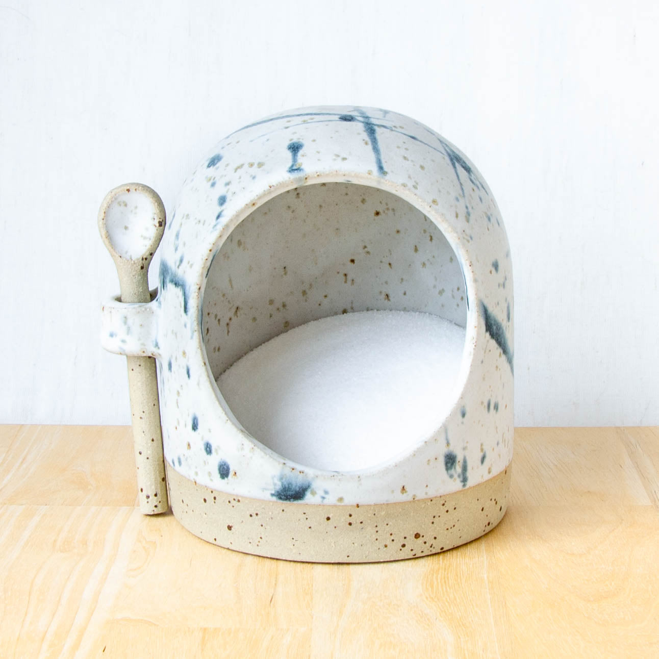 Salt Pig With Spoon Quartz Splash – Land and Line Ceramics